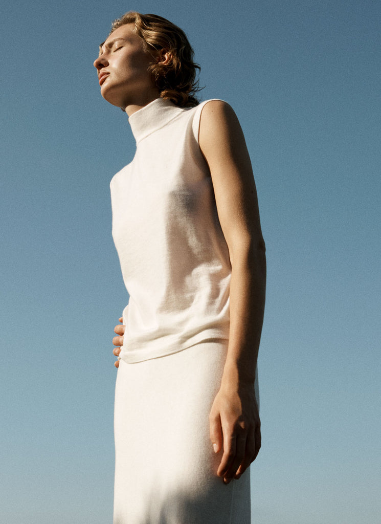LISA YANG Official Website | A Complete Cashmere Wardrobe